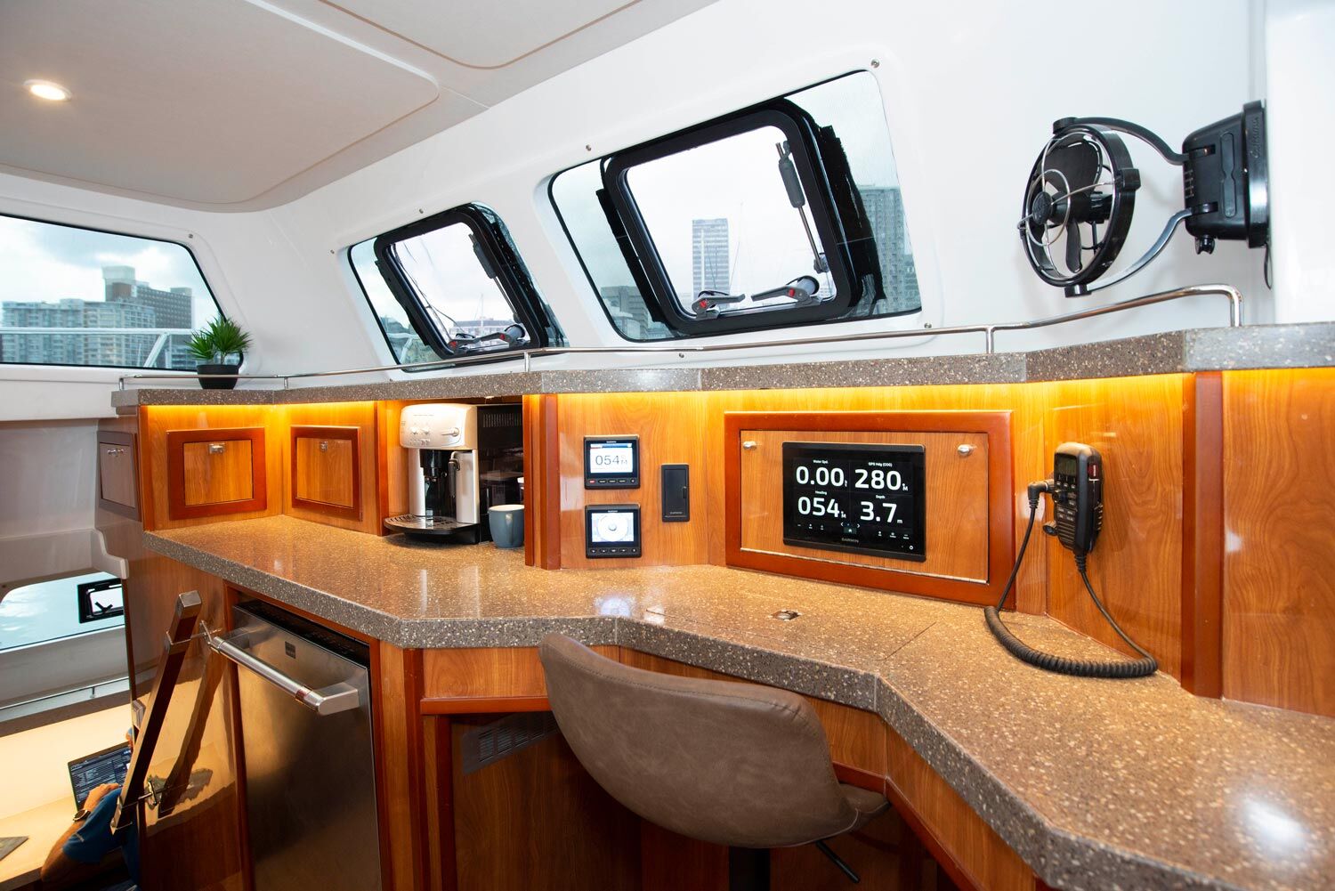 Majestic 570 Catamaran Interior | Royal Cape Catamarans